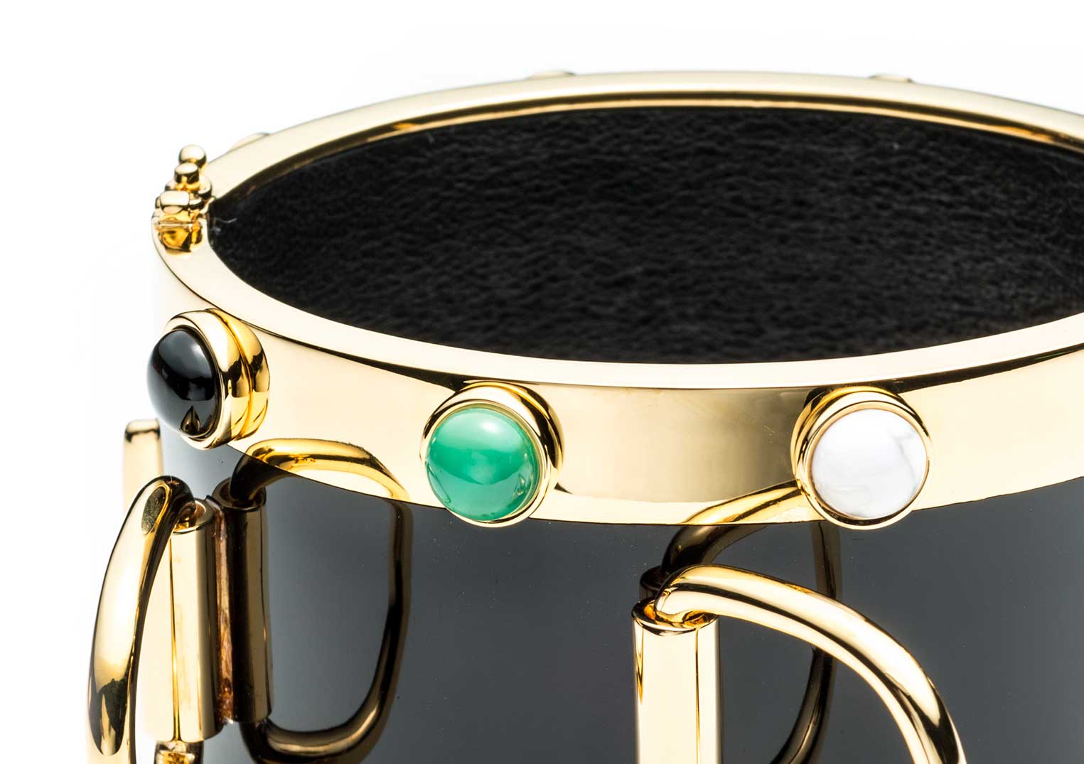 Eddie Borgo Inlaid D-Ring Cuff | Latest Revival